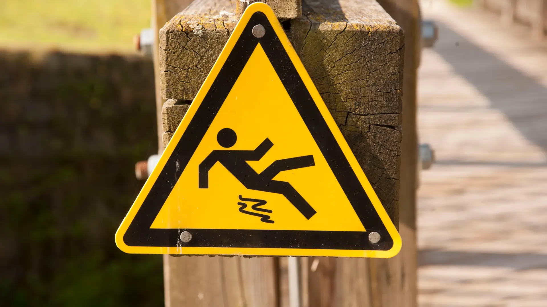 Slip and Fall vs. Trip and Fall Injuries: What's the Difference?